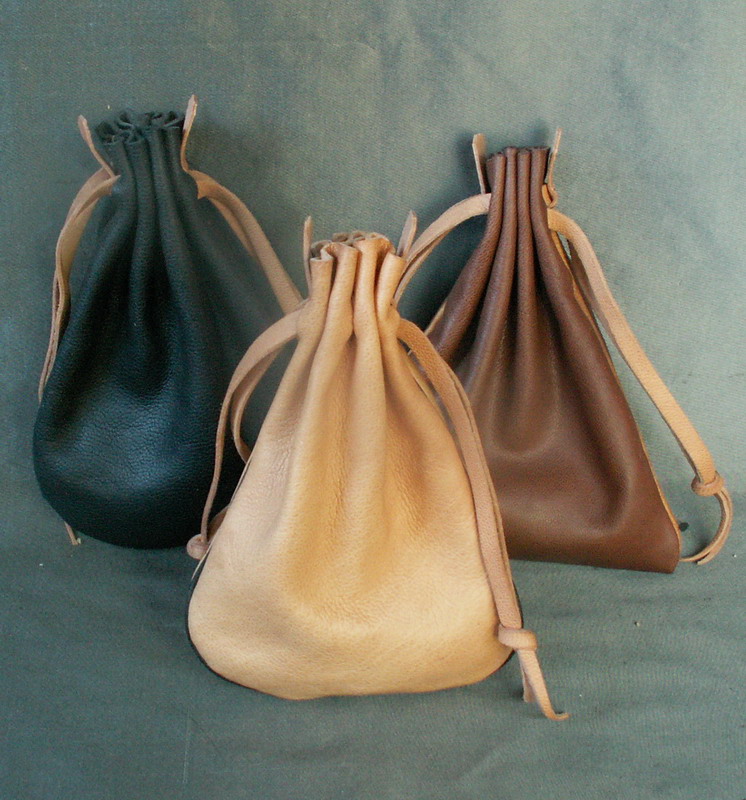 Surviving 15th century purse in the Museum of London